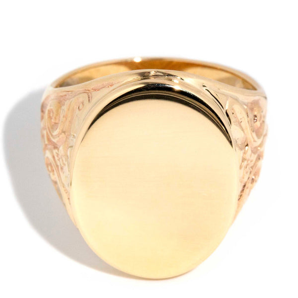 Vintage Circa 1970s 9 Carat Yellow Gold Oval Patterned Signet Ring ...